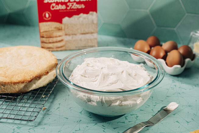 Italian Meringue Frosting (or Italian Meringue Buttercream) Recipe ...